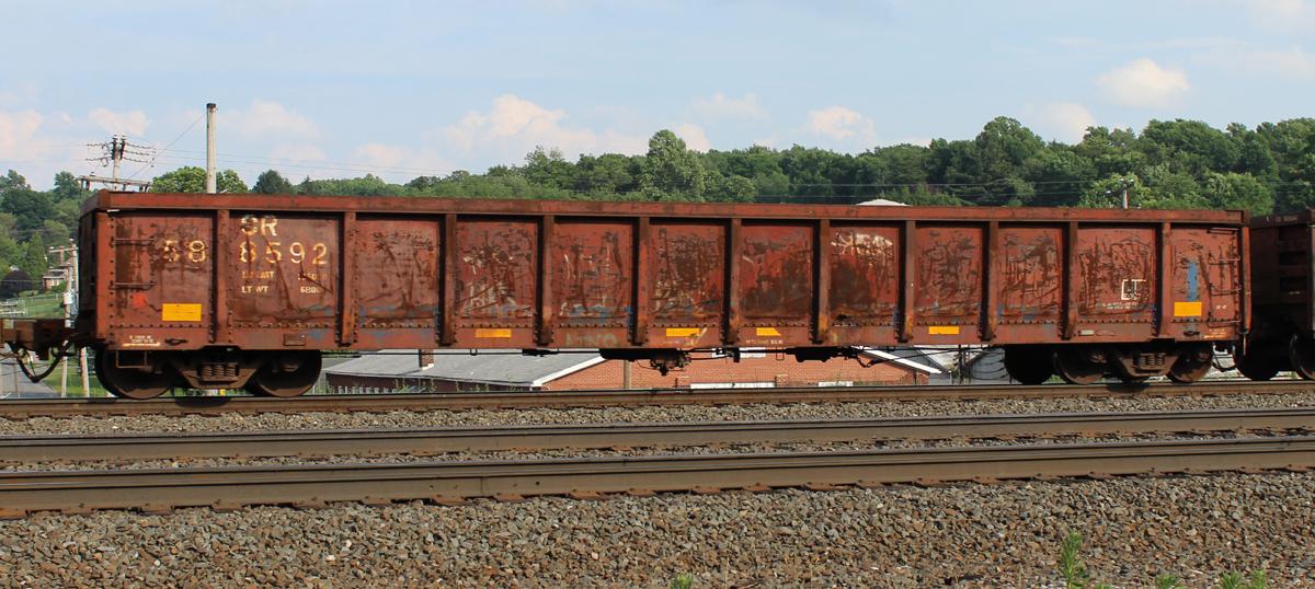 CR 588592-NS Class GP45 (G52P) | Conrail Photo Archive