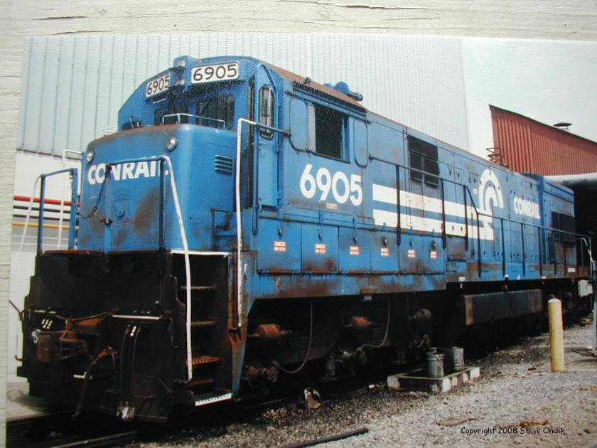 CR 6905 Altoona, PA 4-27-1994 | Conrail Photo Archive