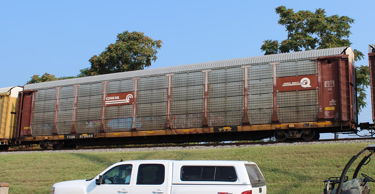 TTGX 979665-Rack class ML2L | Conrail Photo Archive