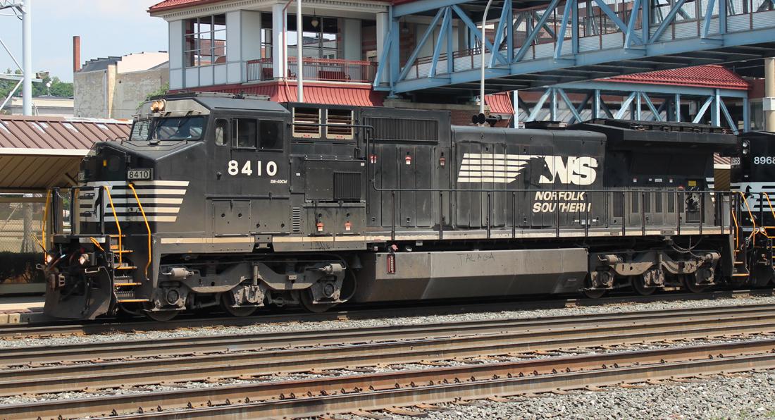 NS 8410 (CR 6214) | Conrail Photo Archive