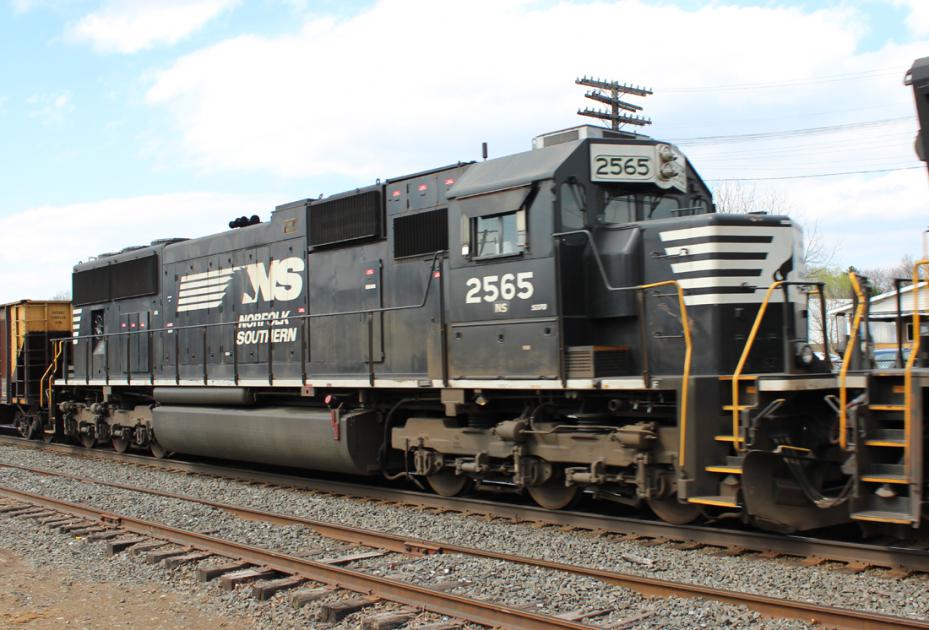 NS 2565 (CR 2565) | Conrail Photo Archive