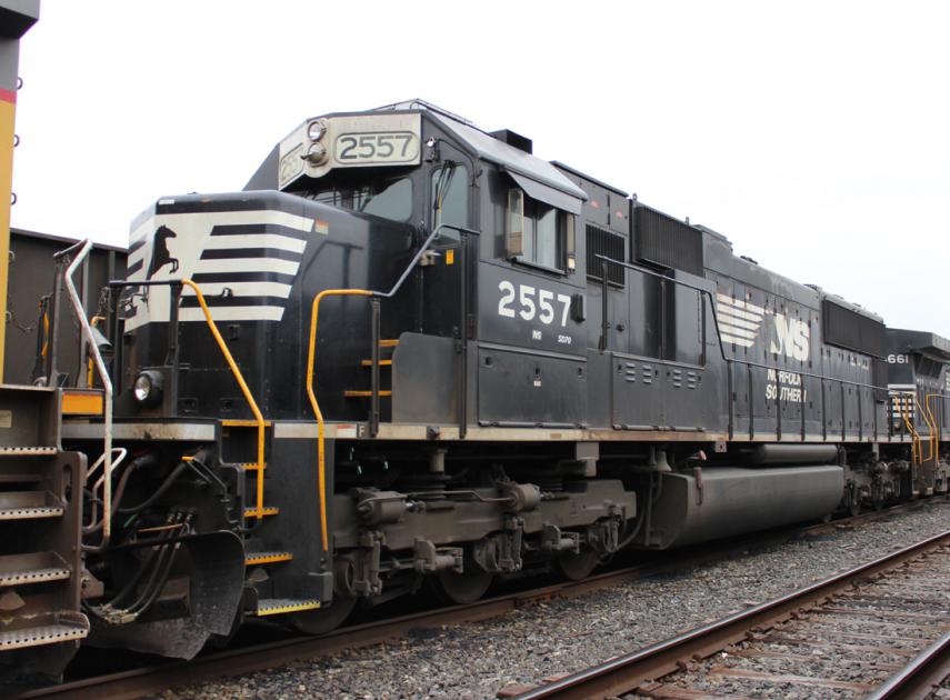 NS 2557 (CR 2557) | Conrail Photo Archive