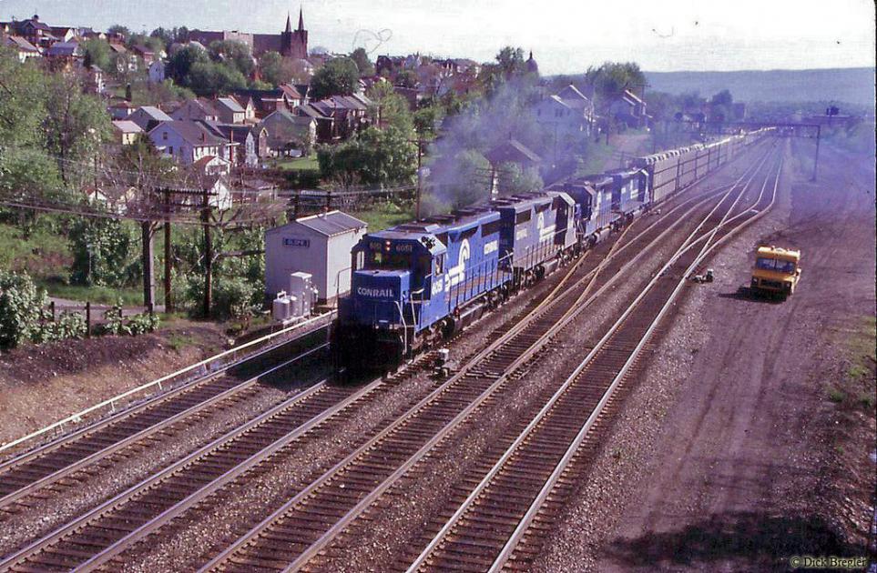 CR 6051 at CP-Slope in 1984 | Conrail Photo Archive