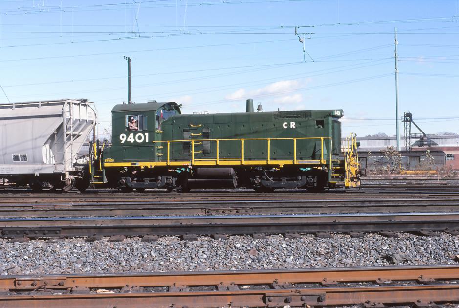 CR 9401 ex-RDG SW1001 at Harrisburg, PA 11-01-1980 | Conrail Photo Archive