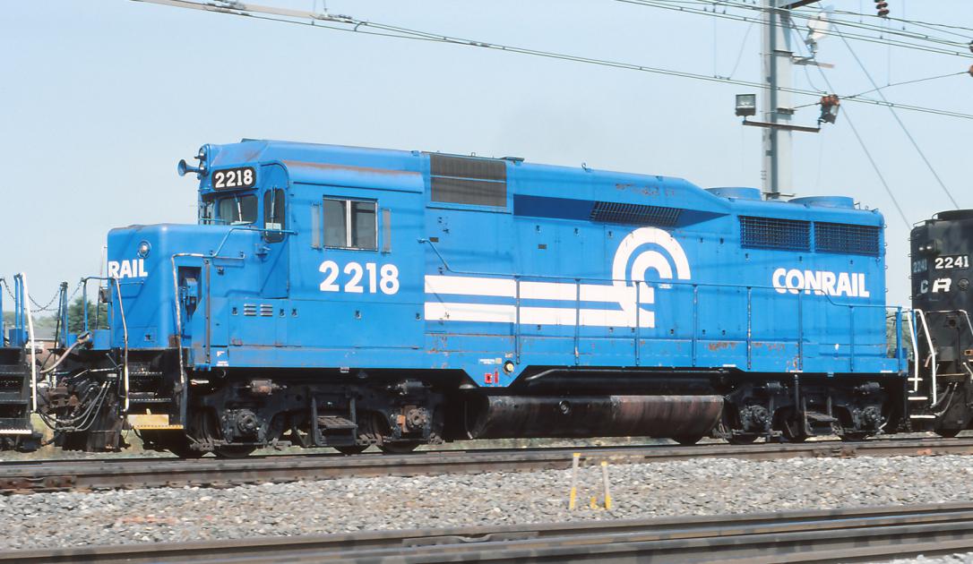 CR 2218 (GP30) | Conrail Photo Archive
