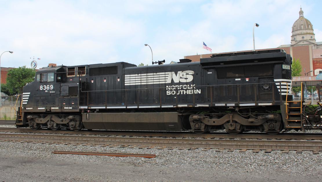 NS 8369 (CR 6144) | Conrail Photo Archive