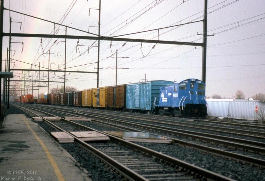 CR 9408 at the Tacony SEPTA station in Philadelphia 4/85 | Conrail ...