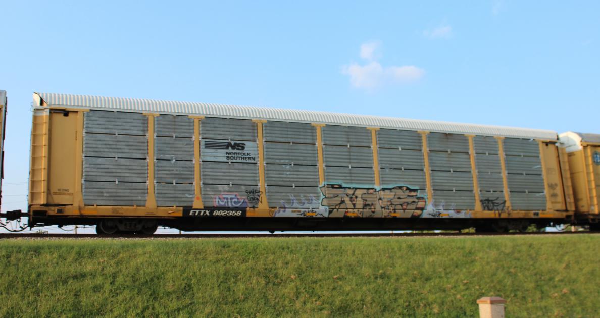 ETTX 802358-NS Rack class FT640 (ML3N) | Conrail Photo Archive