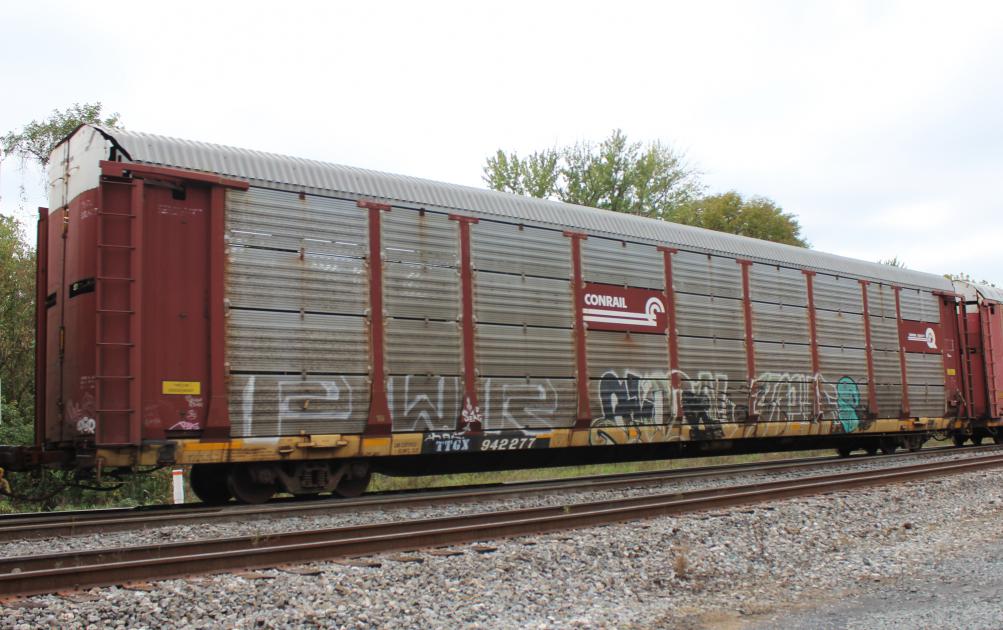 TTGX 942277-Rack class ML2L | Conrail Photo Archive