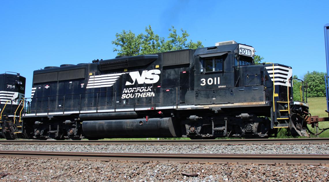 NS 3011 (CR 3294) | Conrail Photo Archive