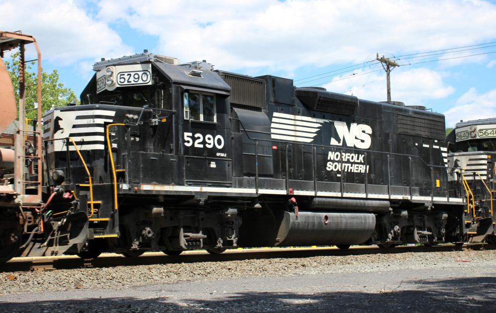 NS 5290 (CR 8090) | Conrail Photo Archive