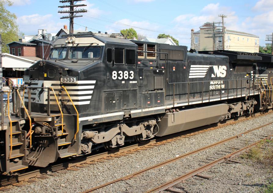 NS 8383 (CR 6170) | Conrail Photo Archive