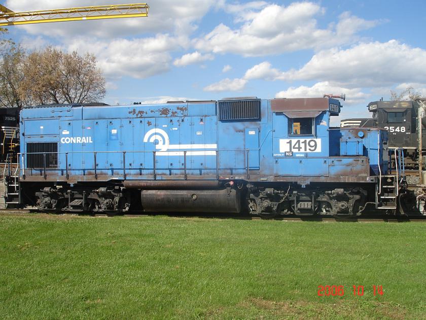 NS 1419 (ex-CR 1642) 10-14-06 Hershey, PA | Conrail Photo Archive