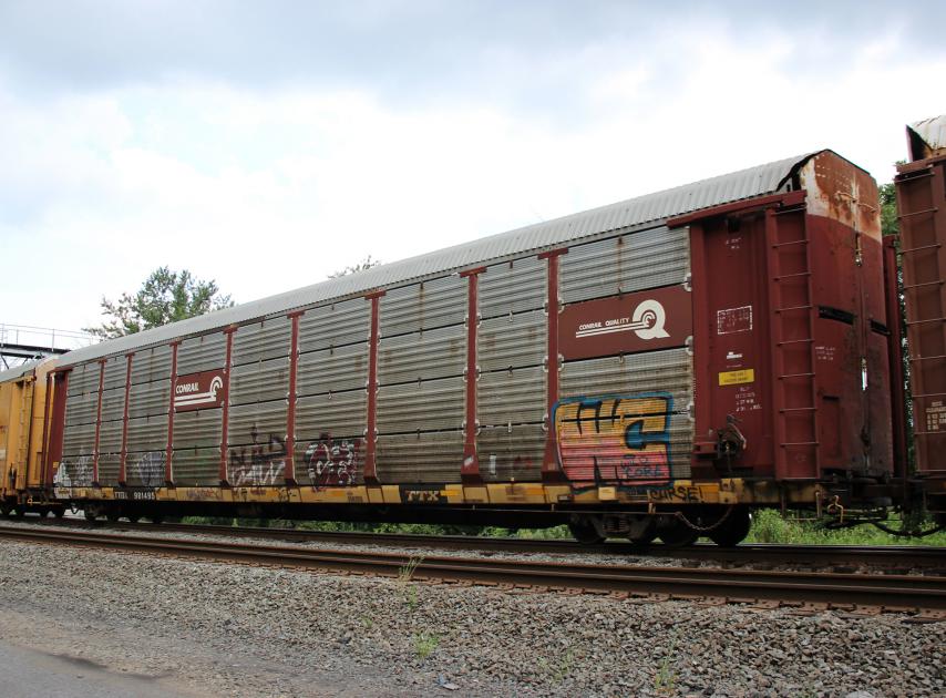 TTGX 981495-Rack class ML2L | Conrail Photo Archive