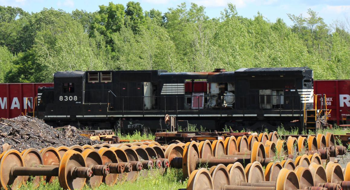 NS 8308 (CR 6041) | Conrail Photo Archive