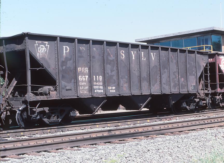 PRR 667118-Class H39 | Conrail Photo Archive