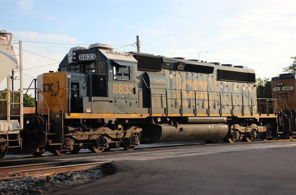 CSXT 8833 (CR 6442) | Conrail Photo Archive
