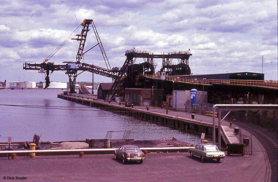 Pier 124 in 1984 | Conrail Photo Archive
