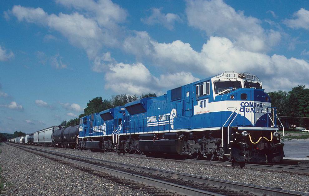 CR 4111 SD80mac February 1998 Cresson | Conrail Photo Archive