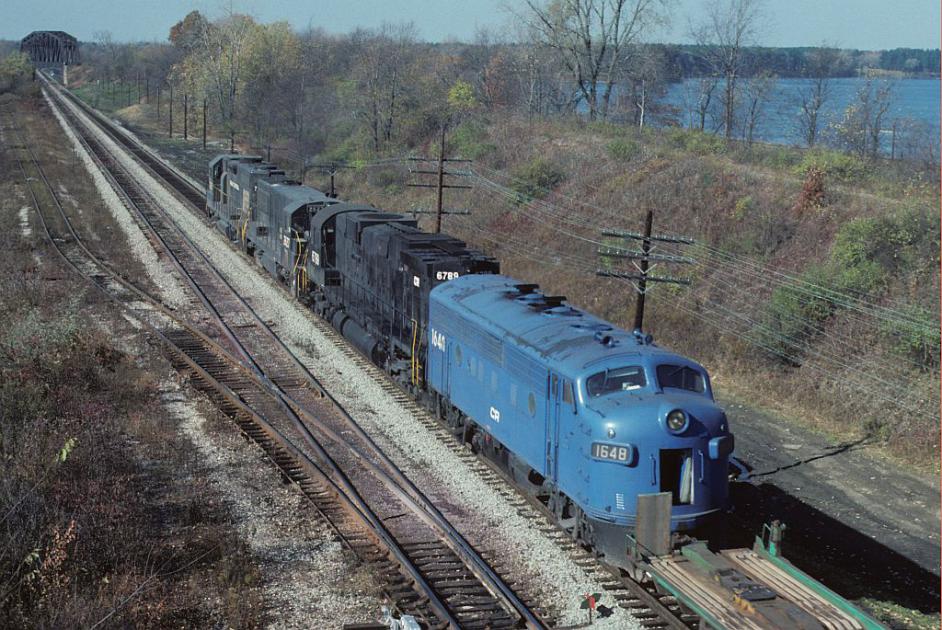 CR 1648 Brady Lake, OH 11-9-1976 | Conrail Photo Archive