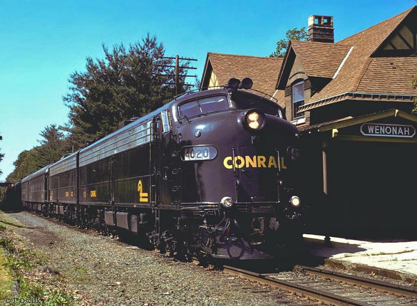 CR 4020 at Wenonah, NJ in 1996 | Conrail Photo Archive