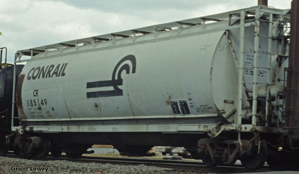 CR 885149 - Class H44 | Conrail Photo Archive