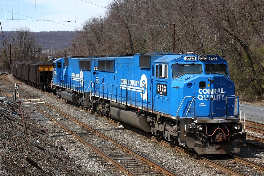 NS 6723-6732 On Old Line at Enola, PA 4/5/09 | Conrail Photo Archive