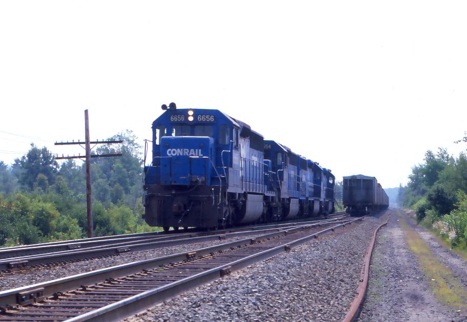 CR 6656 in "Double trouble" on 8/5/84. (3) | Conrail Photo Archive