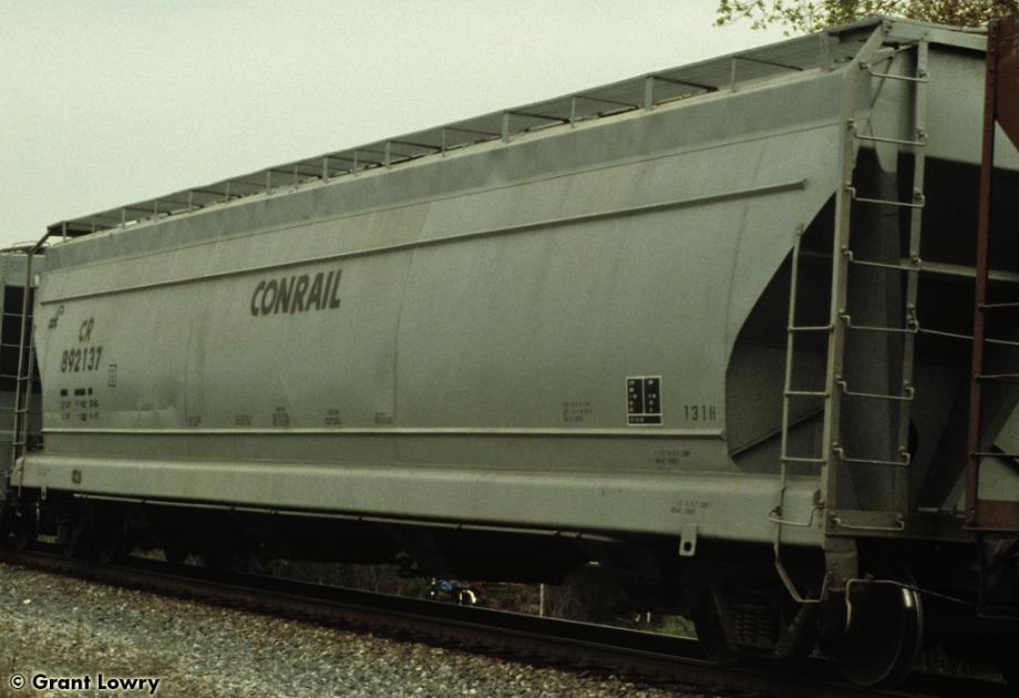 CR 892137 - Class 131H | Conrail Photo Archive