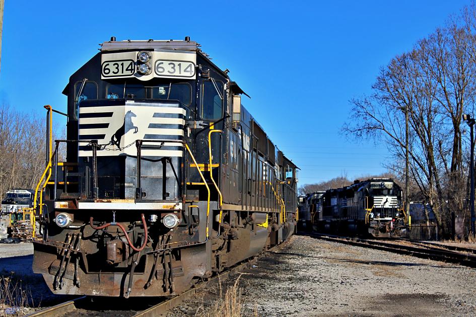 CR 6754 (NS 6314) in Canton Yard | Conrail Photo Archive