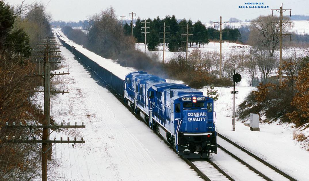 CR 6014, 5001 & 5056 on PIBE-6 at Womelsdorf PA, 3/94 | Conrail Photo ...