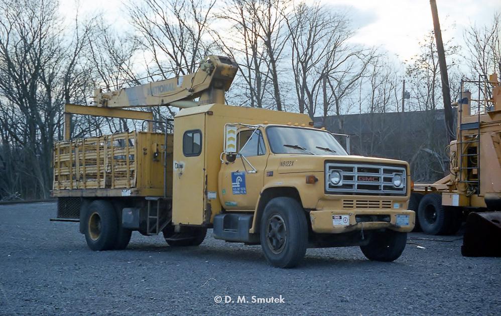 CR Stake / Platform Truck N8122X South Plainfield, NJ Winter 2001 ...