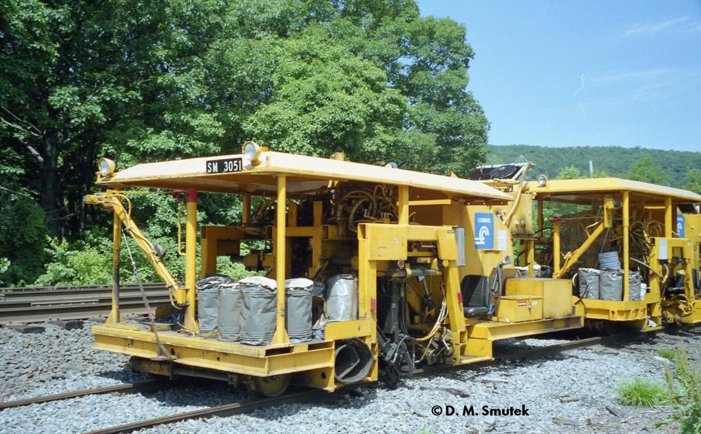 CR Spike Driver SM 3051 Hillburn, NY Summer 1999 | Conrail Photo Archive