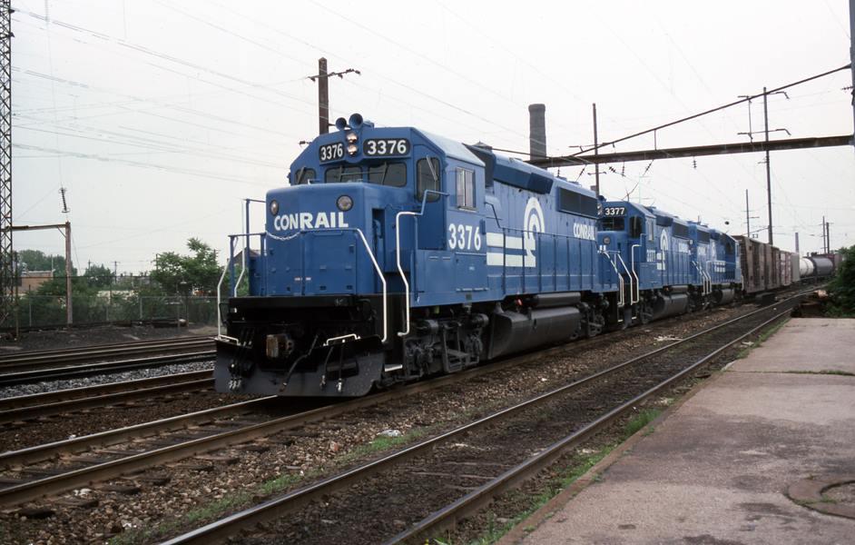 CR 3376 leads three consecutively numbered units on a westbound in the ...