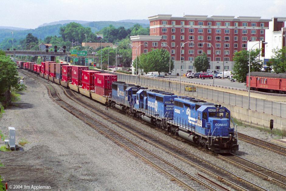 NS 3425 (CR 6961) Altoona, PA 8/11/2004 | Conrail Photo Archive