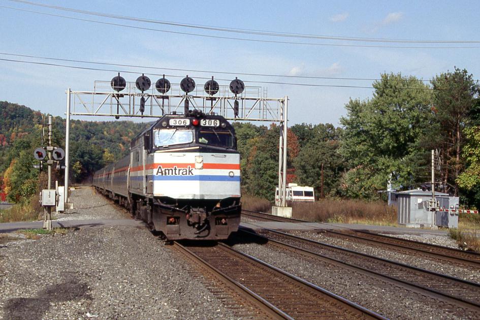 AMTK 306 Fostoria PA | Conrail Photo Archive
