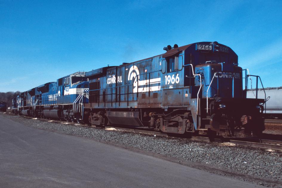 CR 1966 at West Springfield, MA 01/17/97 | Conrail Photo Archive