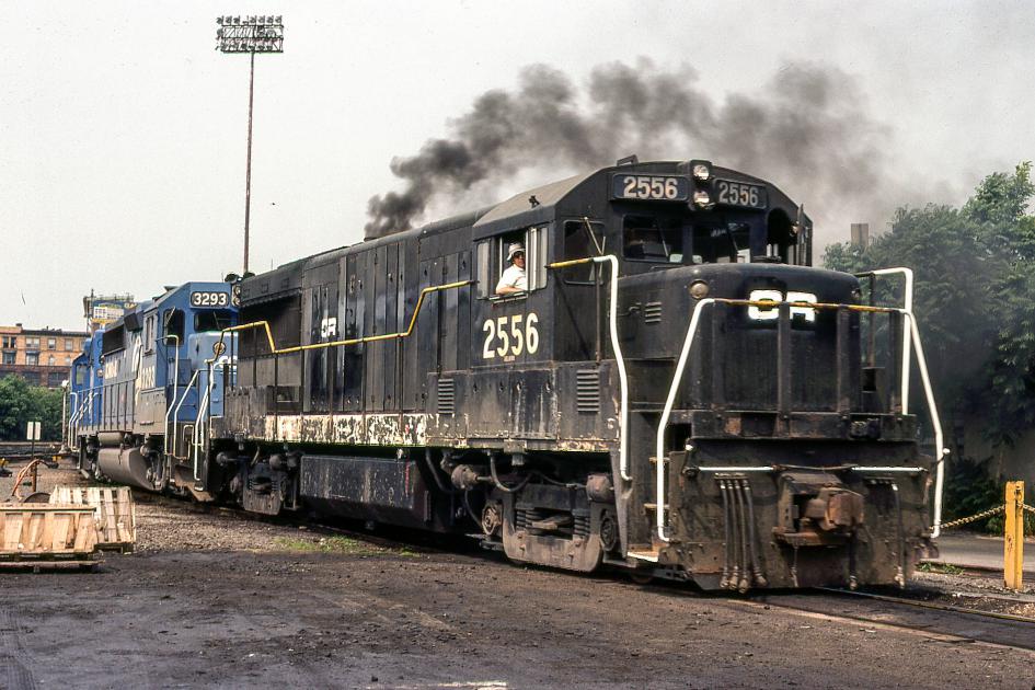 CR 2556 BEACON PARK YARD | Conrail Photo Archive