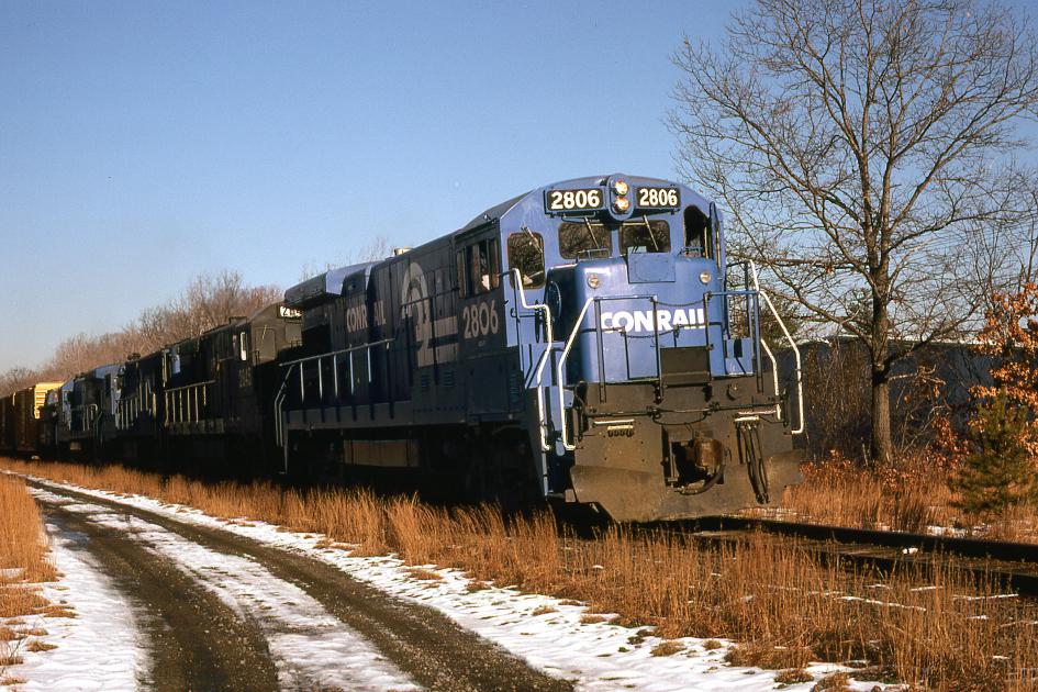 CR 2806 HOLBROOK MA | Conrail Photo Archive