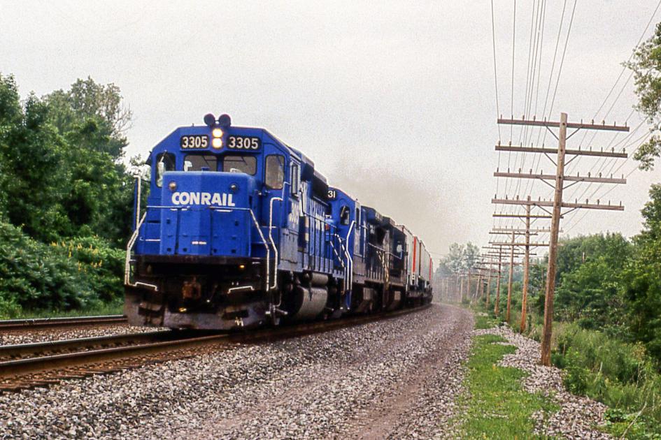 CR 3305 ANGOLA NY | Conrail Photo Archive