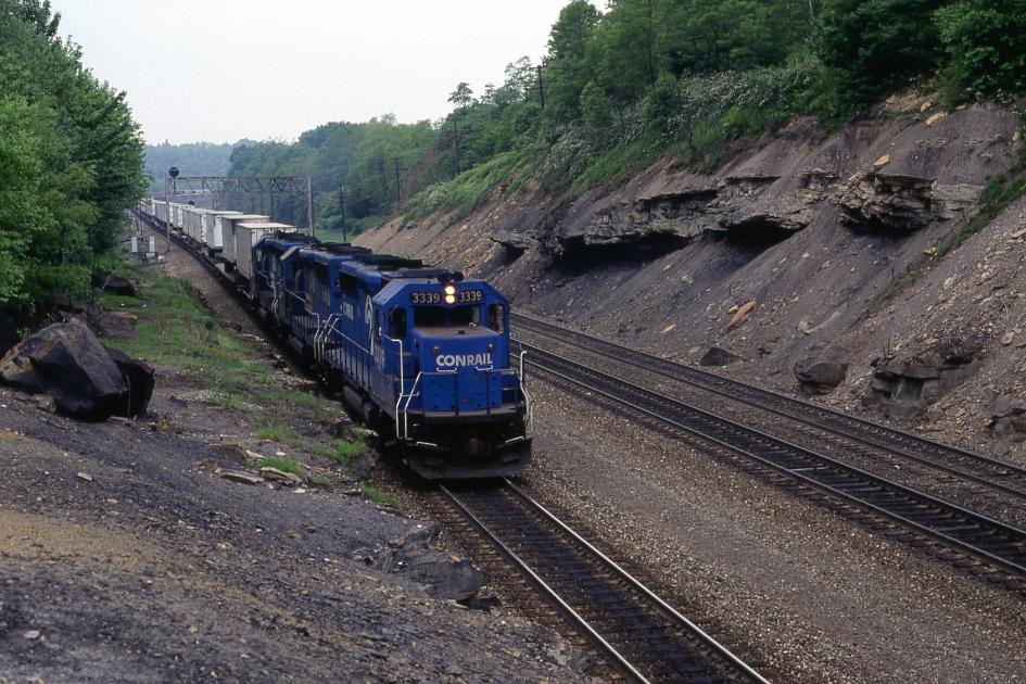 CR 3339 Allegheny Twp PA | Conrail Photo Archive