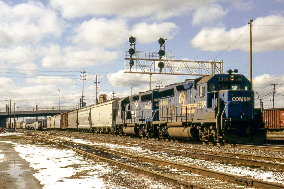 CR 3359 COLLINWOOD OH | Conrail Photo Archive