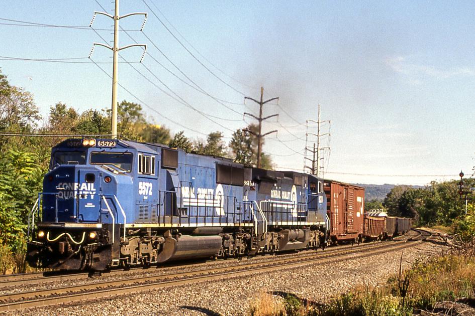 CR 5572 WYOMISSING PA | Conrail Photo Archive