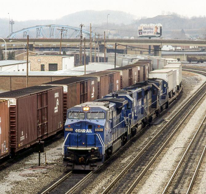 CR 6069 ALTOONA PA | Conrail Photo Archive