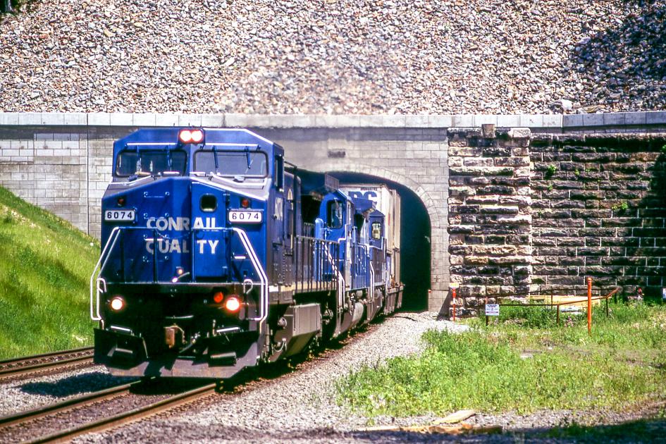 CR 6074 Allegheny Twp PA | Conrail Photo Archive