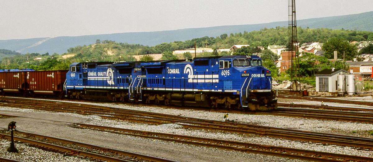 CR 6095 ALTOONA PA | Conrail Photo Archive