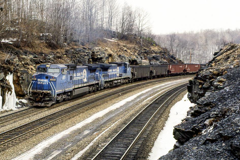 CR 6111 ALLEGHENY TWP PA | Conrail Photo Archive
