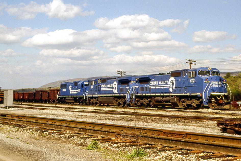 CR 6112 ALTOONA PA | Conrail Photo Archive