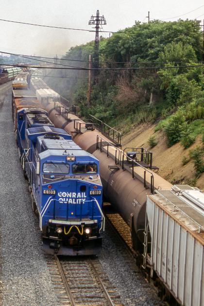CR 6189 ALTOONA PA | Conrail Photo Archive