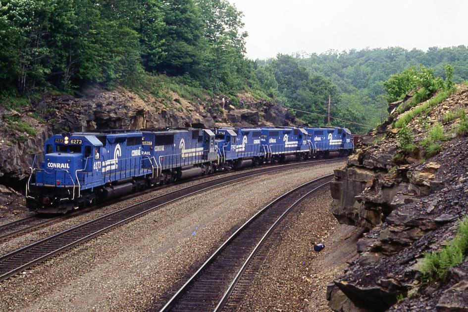CR 6273 Allegheny Twp PA | Conrail Photo Archive